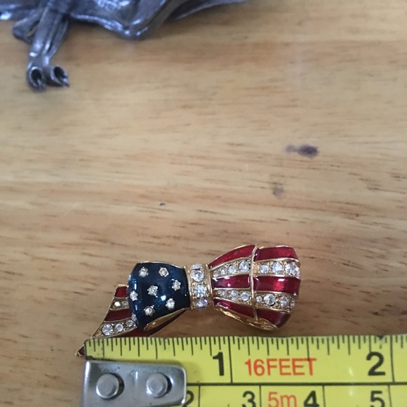 Carolee | Jewelry | Carolee Patriotic Pin | Poshmark